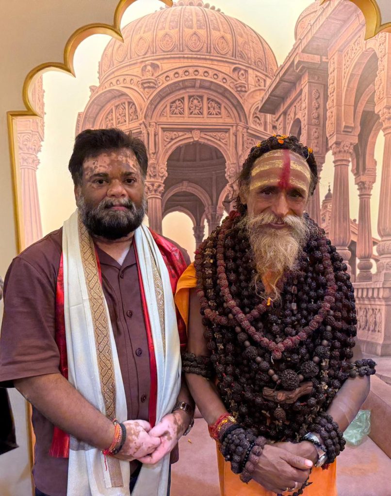 Kalidas Baba Triumphantly Installs Hanuman Statue at Hotel G Ramayana ...