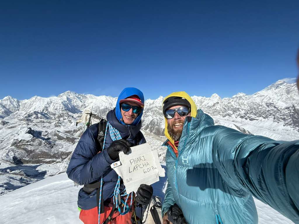2 Climbers Achieve First Ascent of Phari Lapcha’s Southeast Face ...