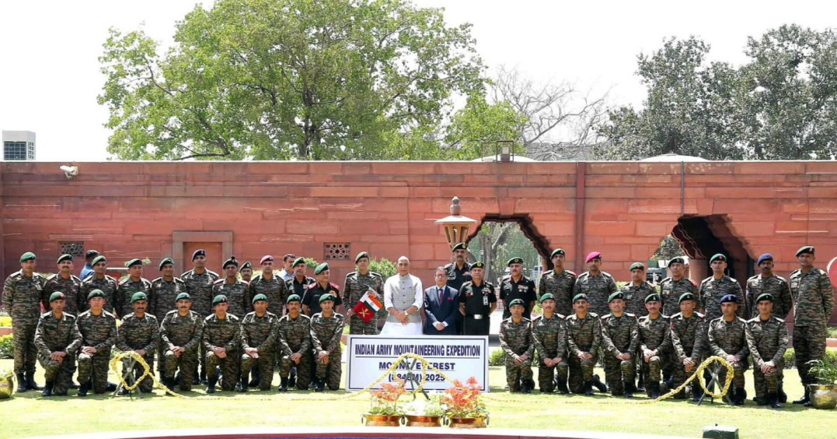 Indian Army Sets World Record with Largest Single-Day Summit Push on ...